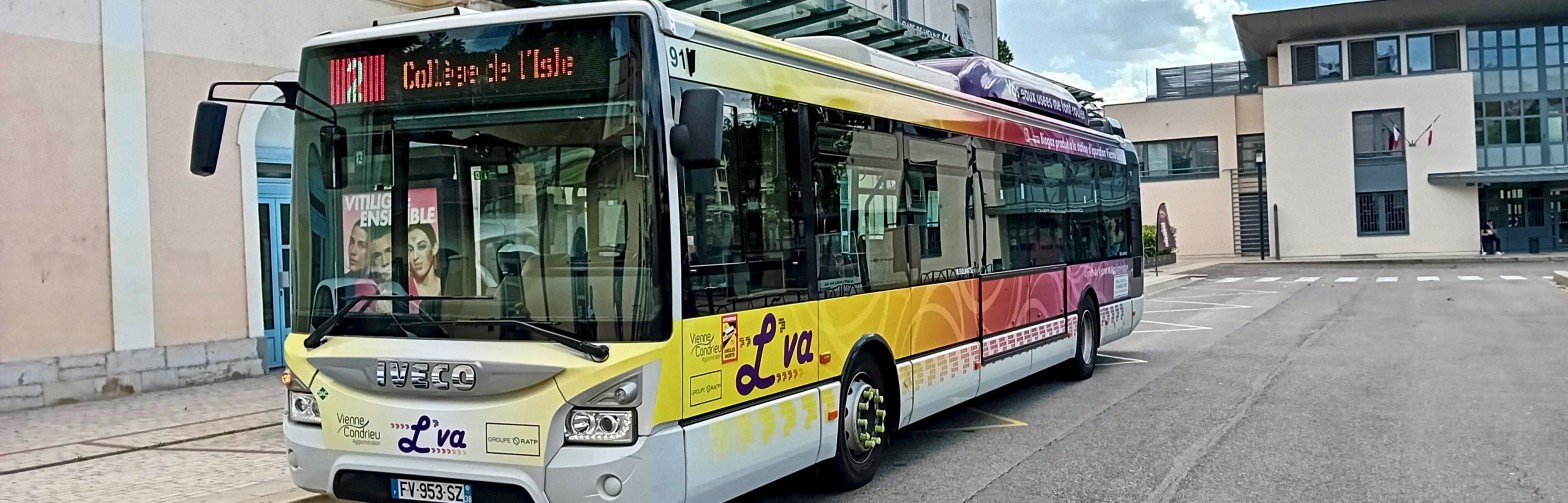 Emploi BU France Suisse - Formation - Conducteur-receveur de bus (H/F) CDI